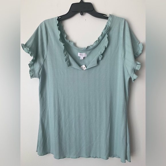 True Craft | Tops | New True Craft Aqua Ruffled Trim Short Sleeve Top X ...